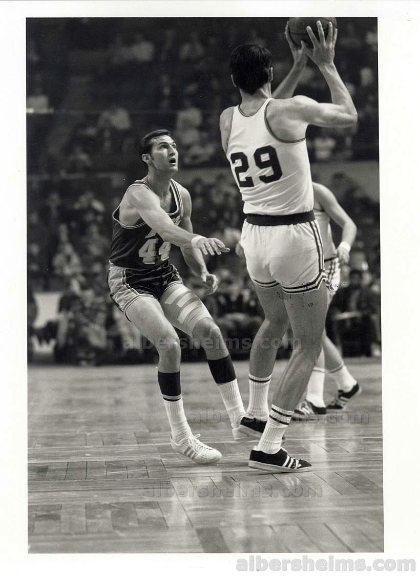 1968-69 Jerry West Lakers HOFer vs Boston Celtics Arthur Rickerby TYPE ...